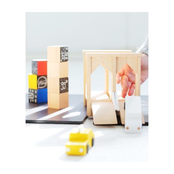 Machi Magnetic NYC Blocks Chalkboard Set - Arts & Crafts - Maisonette